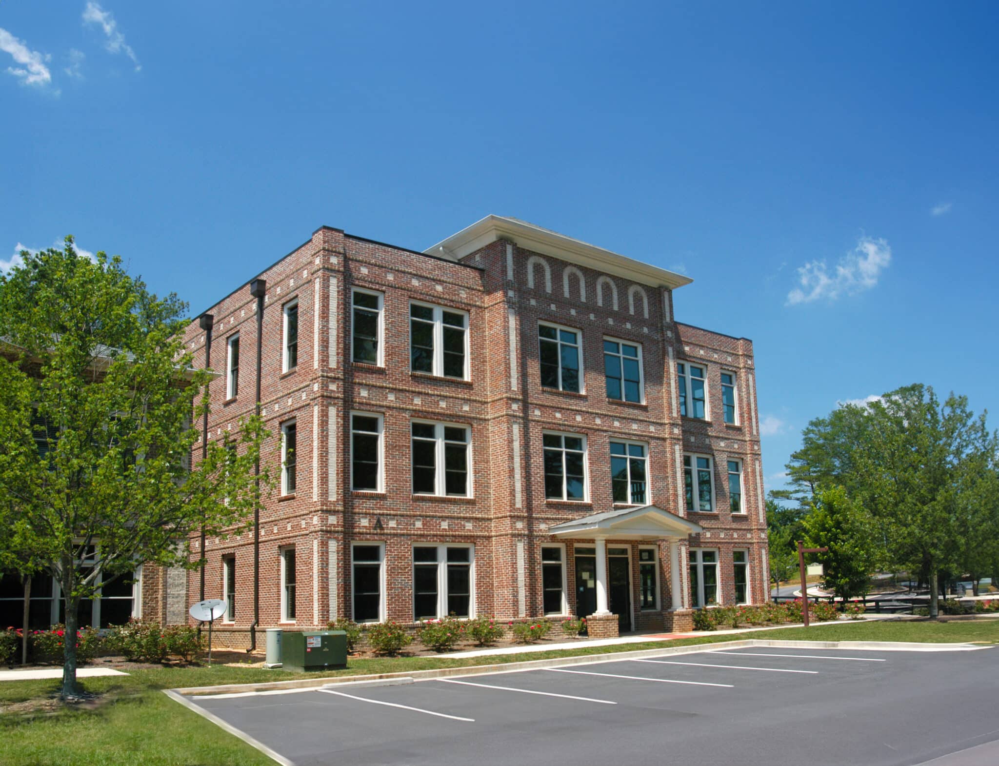 Bethany Bend Village Now Leasing | Lavista Associates, Inc.